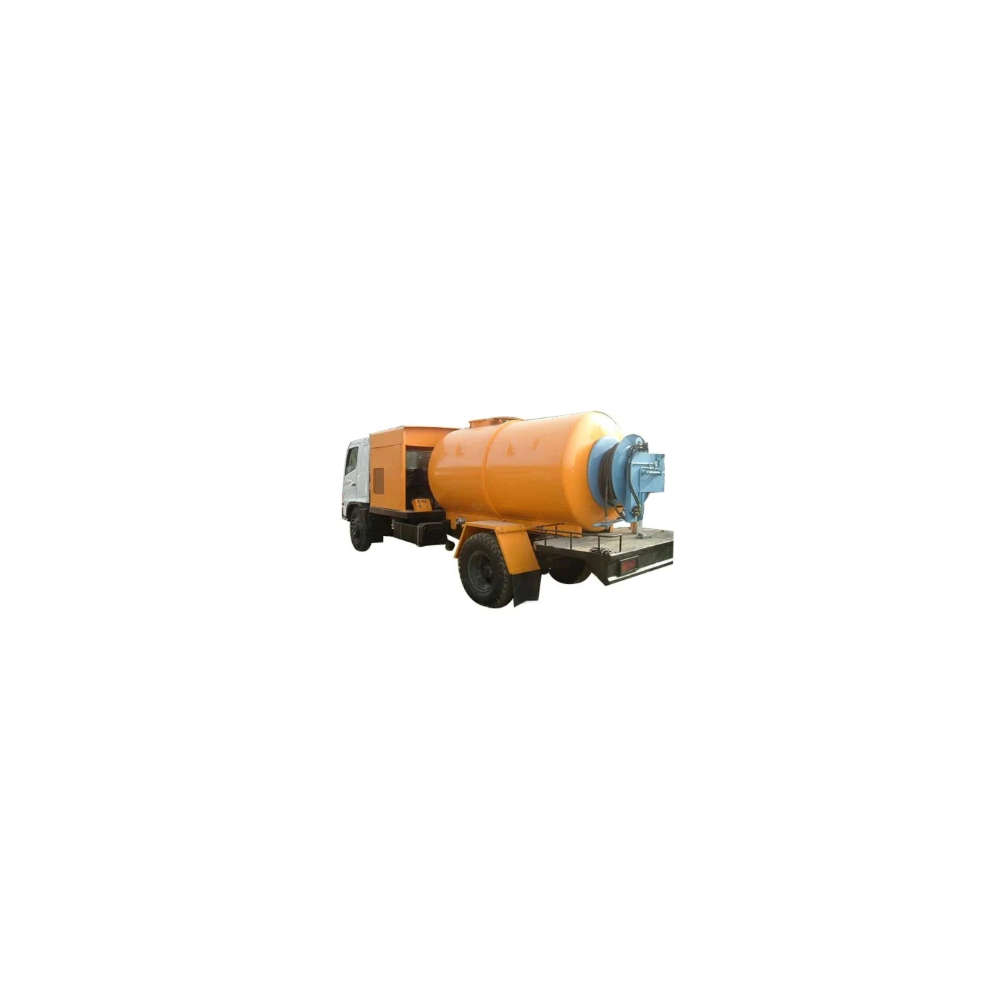 Buy Trailer Mounted Suction Machine at lowest price in India